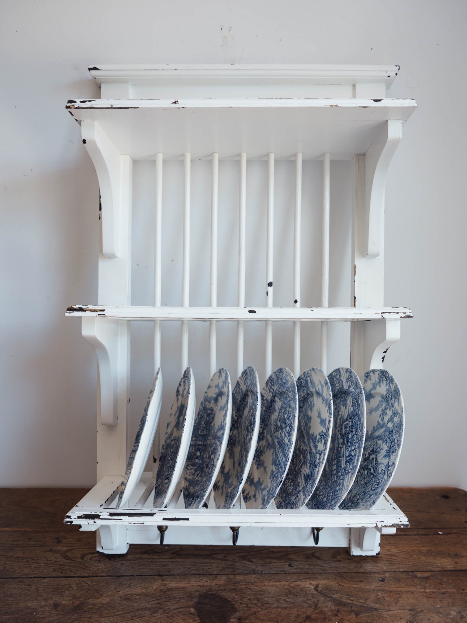 Plate Rack with Hooks - Distressed White – The Workers Cottage